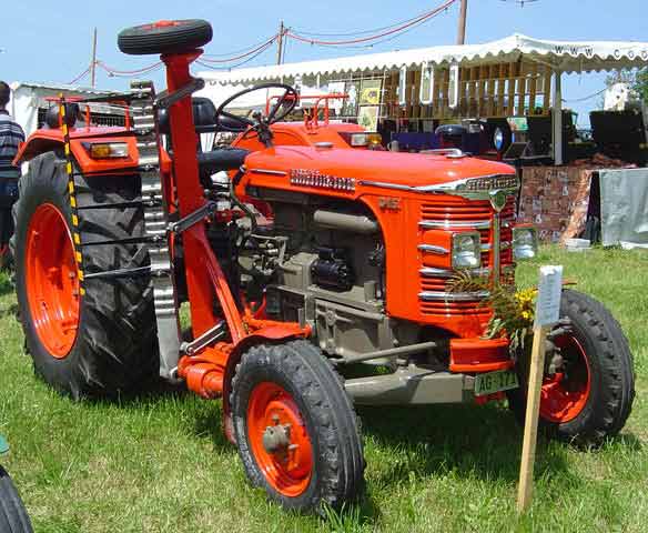 Bilder von Oldtimer Traktoren
